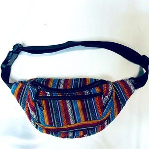 Best 25+ Deals for Urban Outfitters Fanny Pack | Poshmark